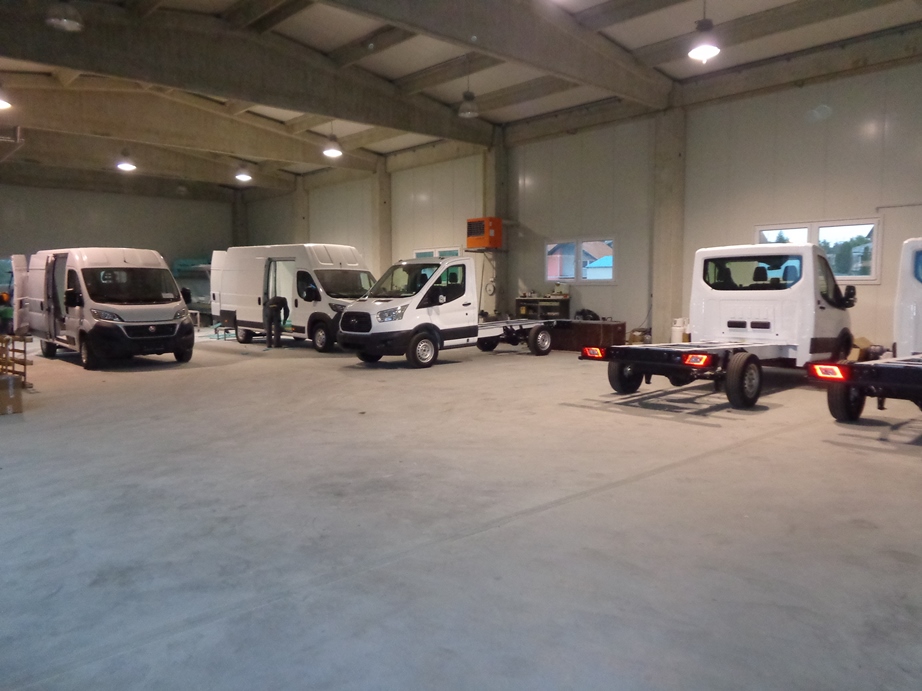 TERMOIZOLACIJE KOMBI VOZILA – Frigo Trans Servis